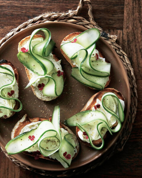 Cucumber toast - Nicolas Vahé